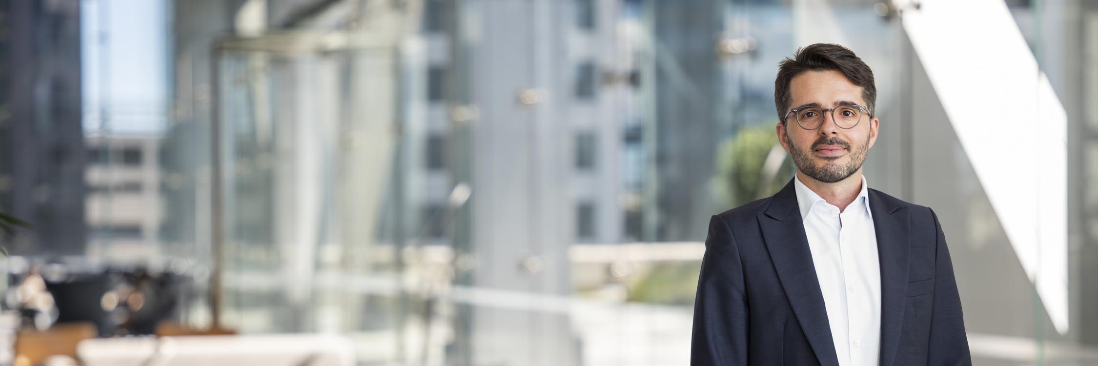 Senior Associate Alex Church, MinterEllisonRuddWatts